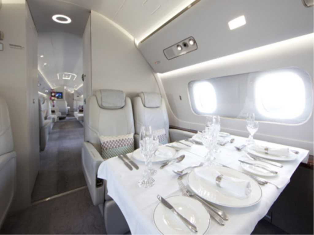 Embraer-Lineage-1000-interior – Hongkong Jet